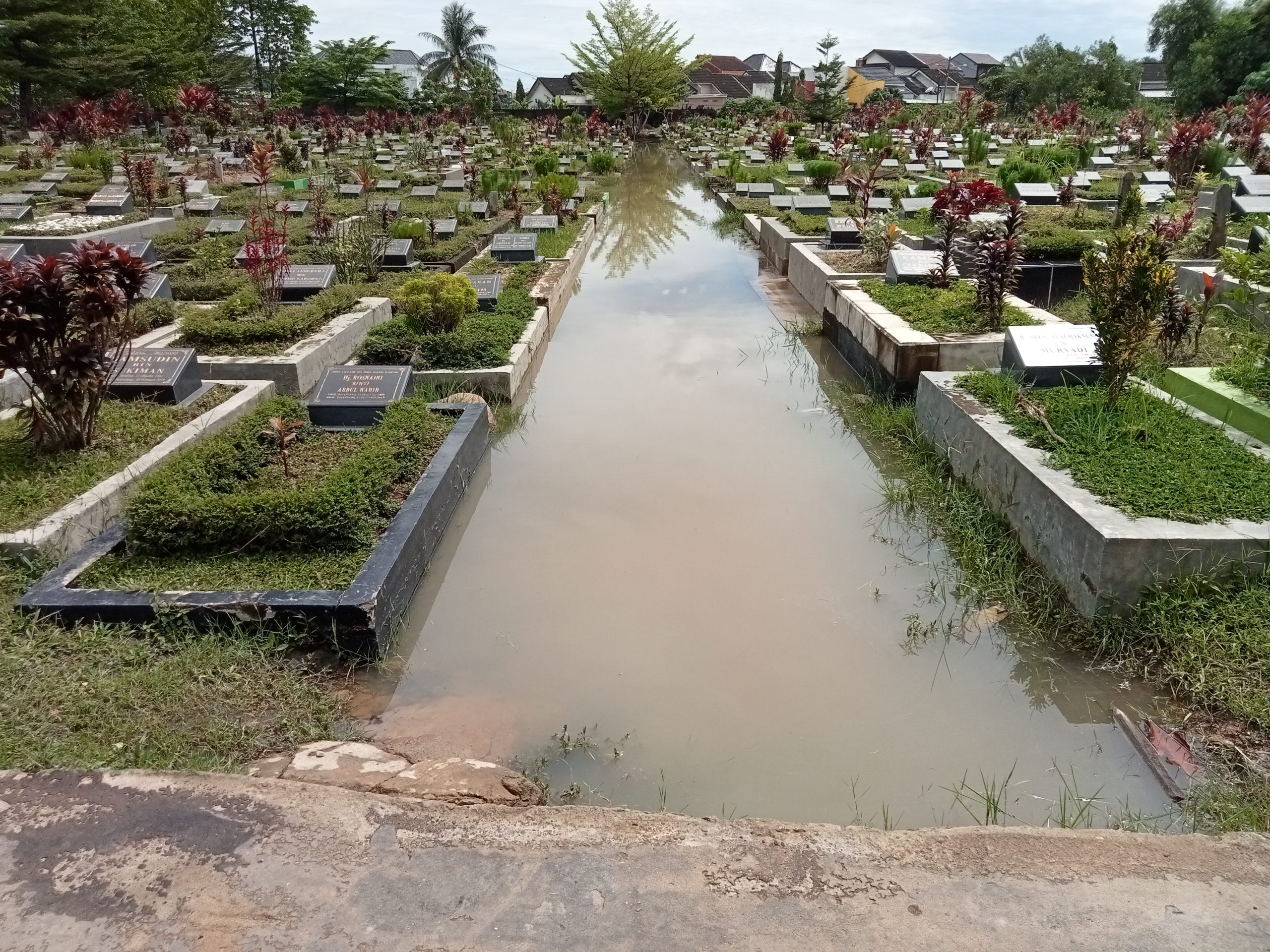 TPU Kebun Bunga Tenggelam, Dinas Perkimtan Kota Palembang Kemana ...